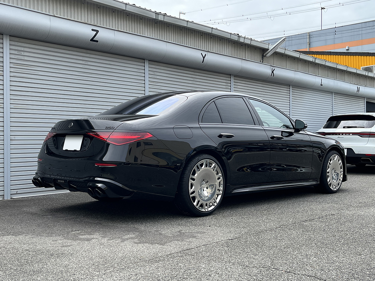 BRABUS W223 S-class 完成！！！ – ジムニーJB64W＆シエラJB74Wなどのエアロパーツ製造販売 K-FACTORY